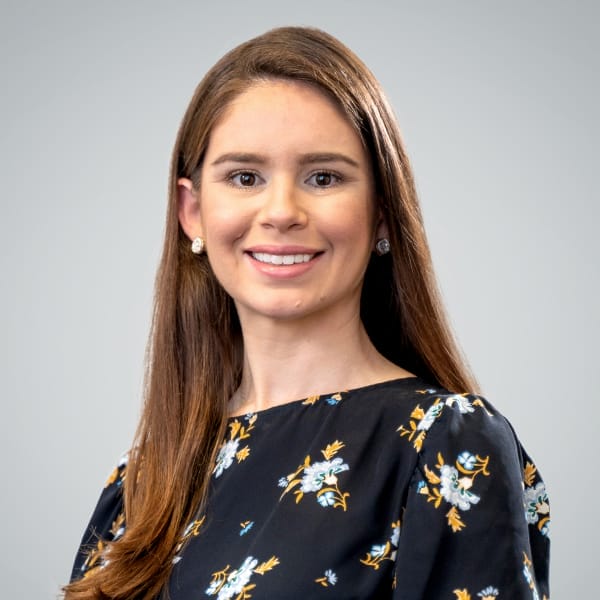 Frances Torres-Otero - Veterinary Eye Institute